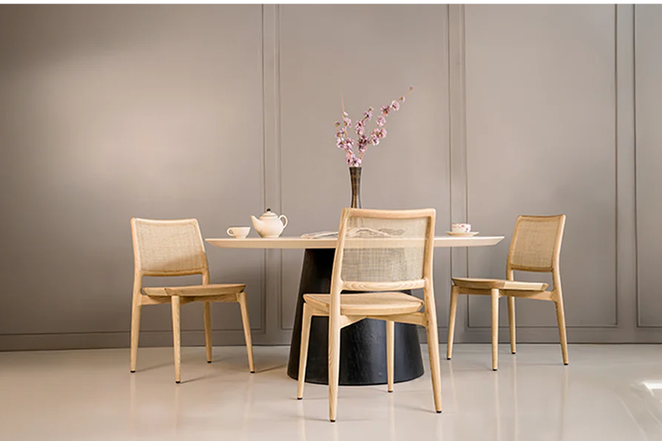 Trending Dining Table Designs for 2025: Style Meets Functionality ...
